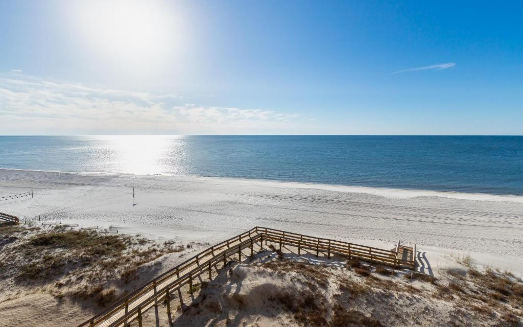 Phoenix Orange Beach by Brett Robinson Vacations, Orange Beach (updated ...