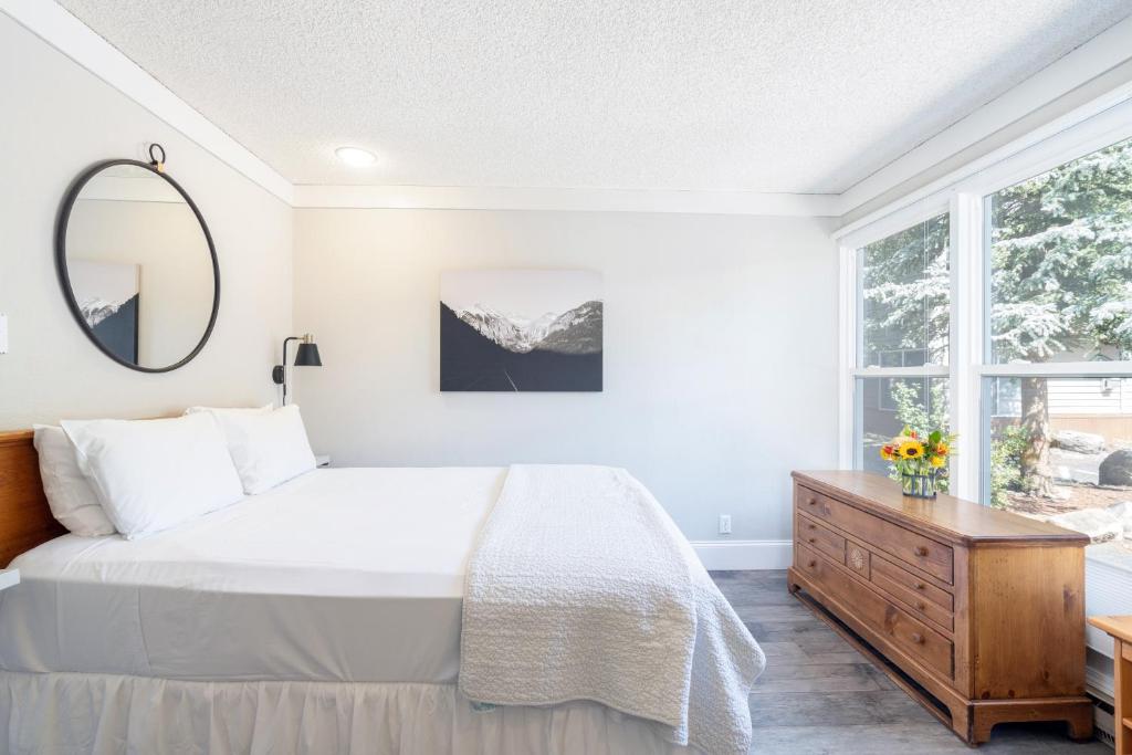 Mountainside Inn 408 by Alpine Lodging Telluride, Telluride (updated ...