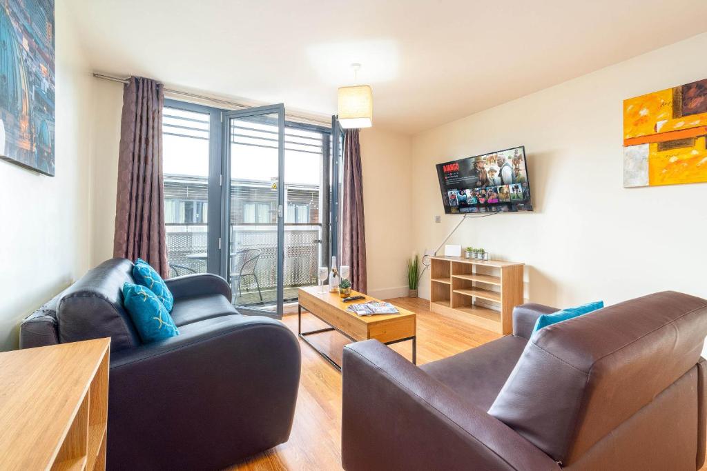 Arcadian - Balcony Apartment - 2 Bedrooms - Secure Parking - City Centre - Birmingham