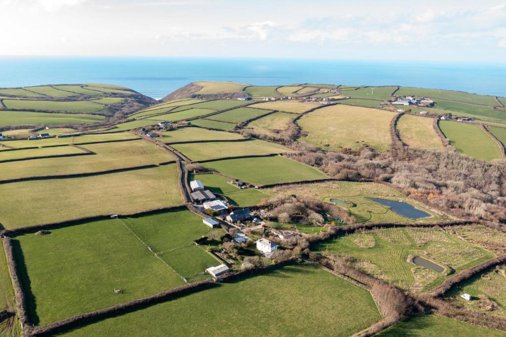 Millook View Farmhouse, Bude (updated prices 2026)