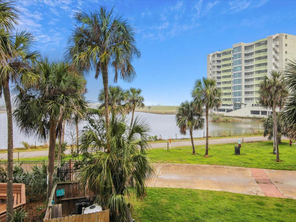 Maravilla 140-Salt Life, Galveston (updated prices 2025)