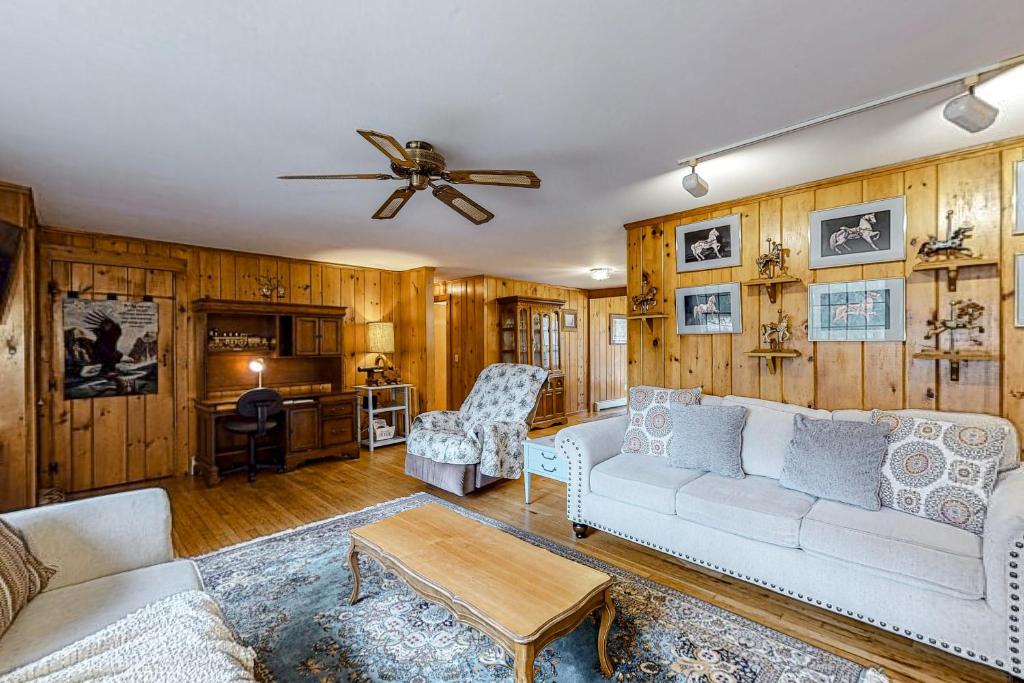 Herring Brook, Eastham (updated prices 2025)