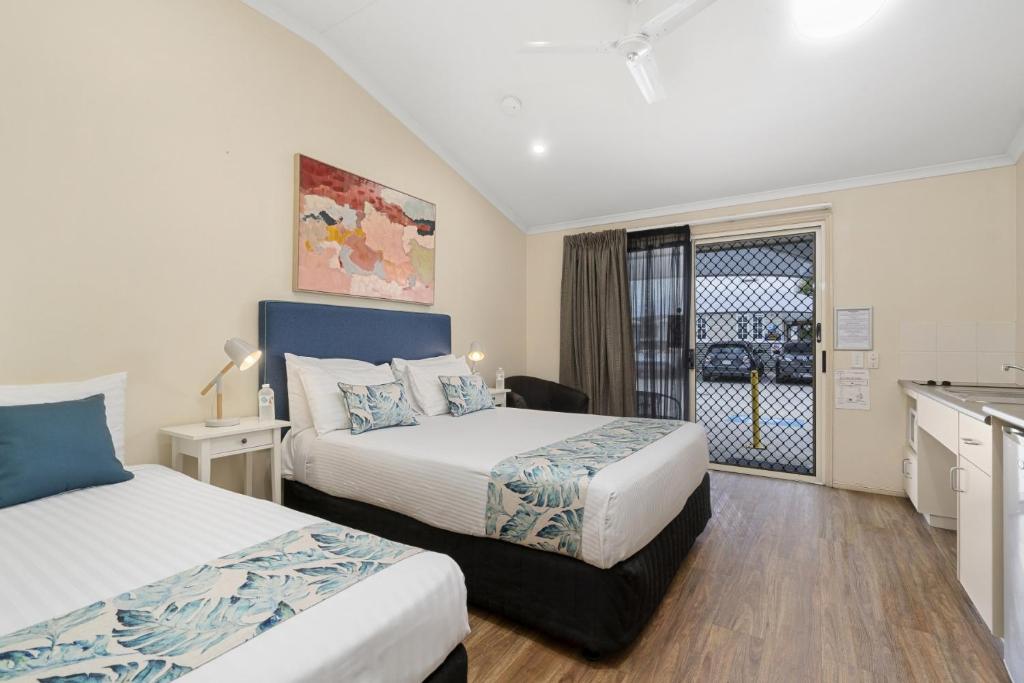 Caboolture Central Motor Inn, Sure Stay Collection by BW, Caboolture ...