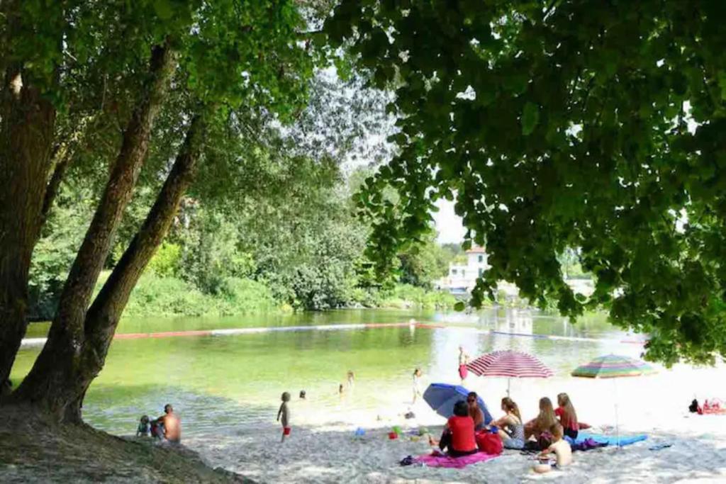 Ile de Malvy, Saint-Simeux (updated prices 2025)