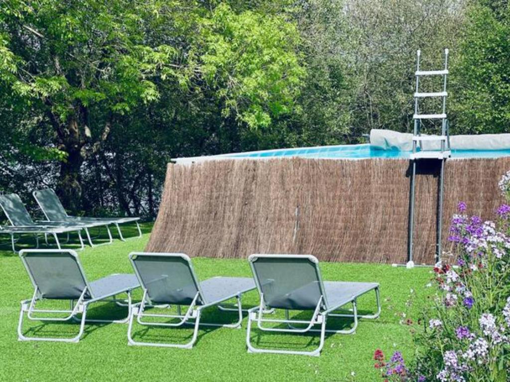 Ile de Malvy, Saint-Simeux (updated prices 2025)