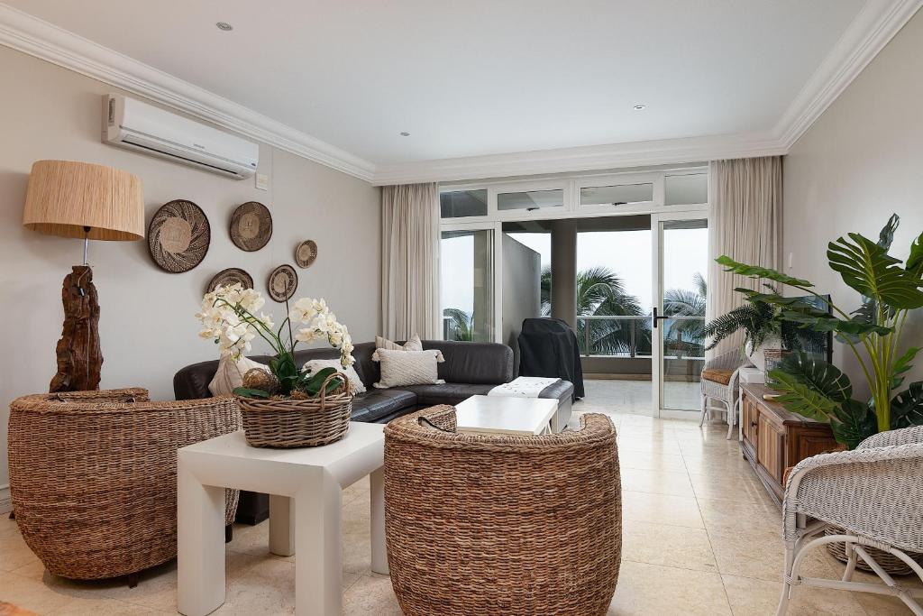 Ballito Manor View 304 - With Generator, Ballito – Updated 2024 Prices