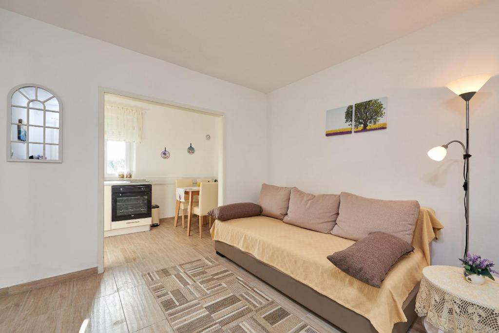 House Dvor, Seget Vranjica (updated prices 2025)