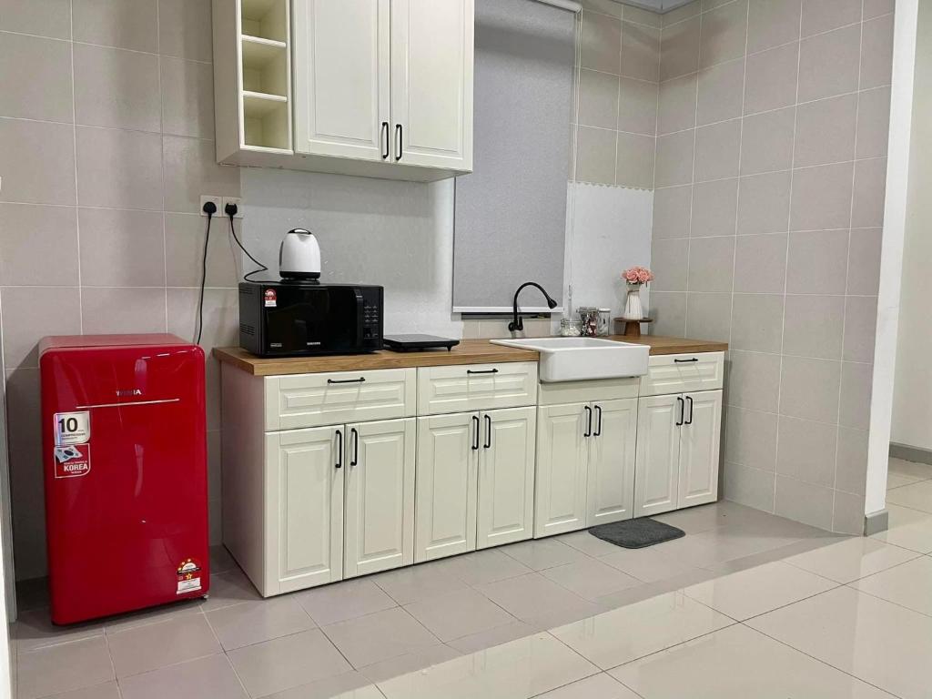 KiRA Drawbridge Homestay with pool near KTCC Mall, Kuala Terengganu ...