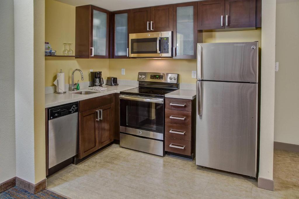 Residence Inn Fort Lauderdale Pompano Beach Central, Pompano Beach ...