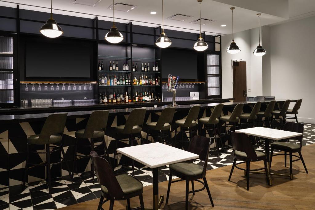 Sheraton Flowood The Refuge Hotel & Conference Center, Flowood (updated ...