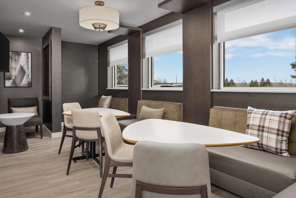 Residence Inn by Marriott Portland Clackamas, Clackamas (updated prices ...