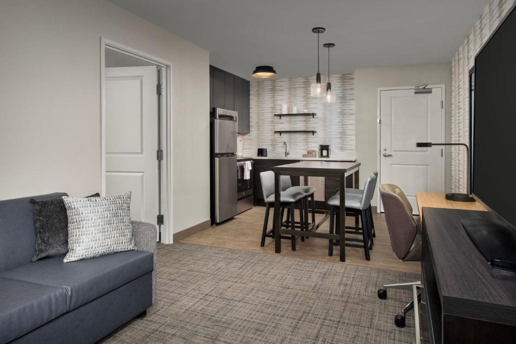 Residence Inn by Marriott Portland Clackamas, Clackamas (updated prices ...