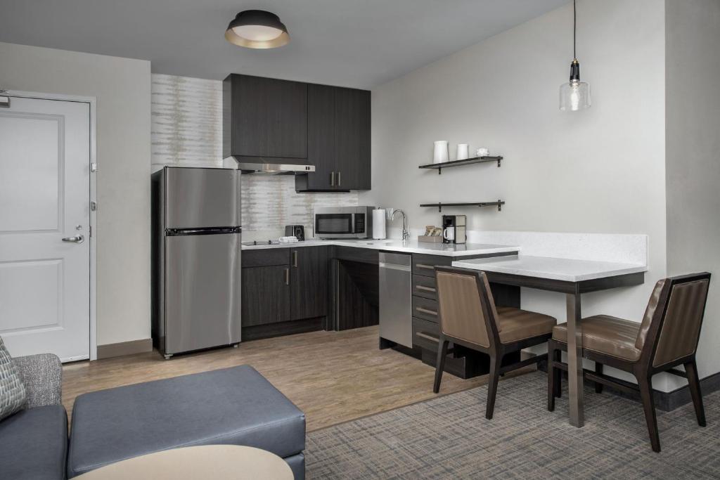 Residence Inn by Marriott Portland Clackamas, Clackamas (updated prices ...