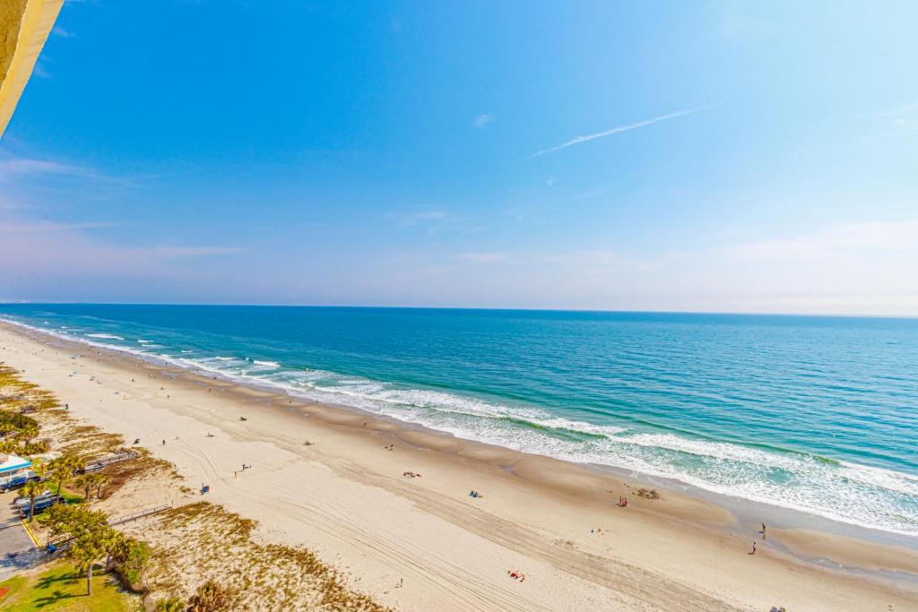 Immaculate Oceanfront Penthouse Suite With Amazing Updates!-Caravelle ...