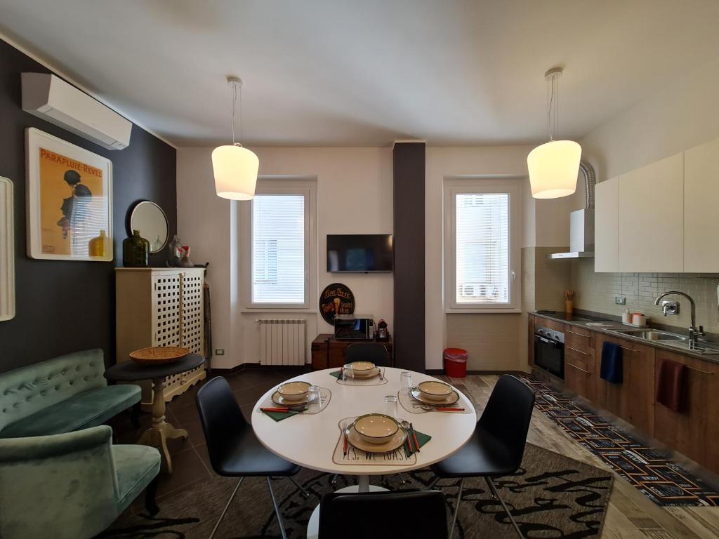 Amina's House Lab, Rome (updated prices 2026)