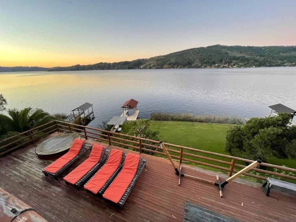 Preciosa Casa en lago Vichuquen con Hot Tub, Vichuquén Lake (updated ...