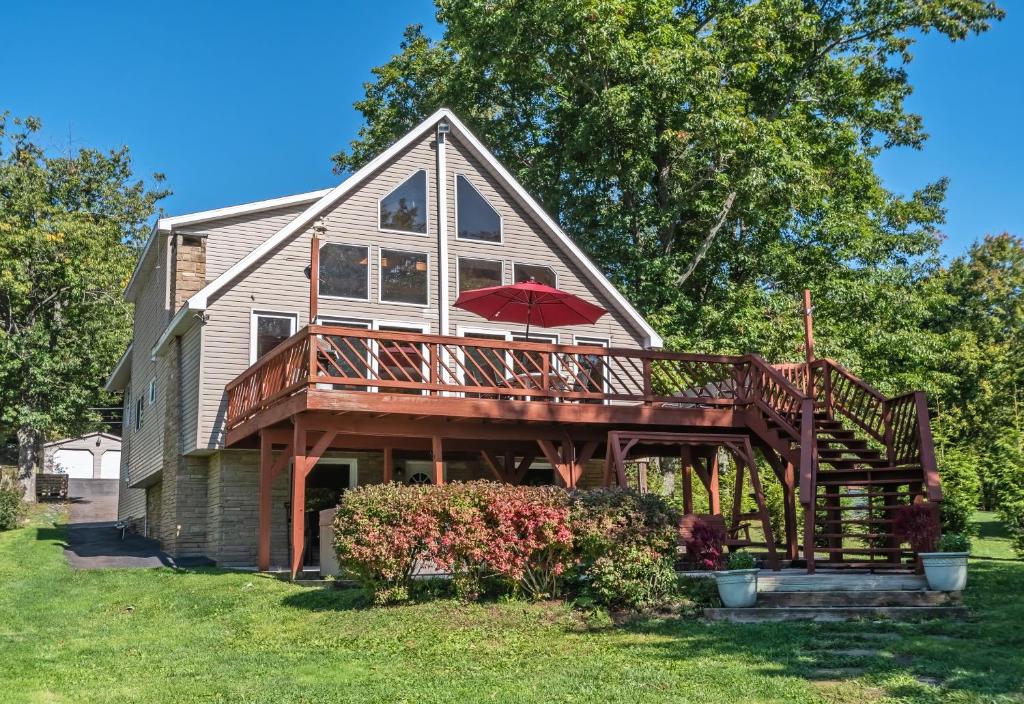 Linger Longer, Swanton (updated prices 2025)