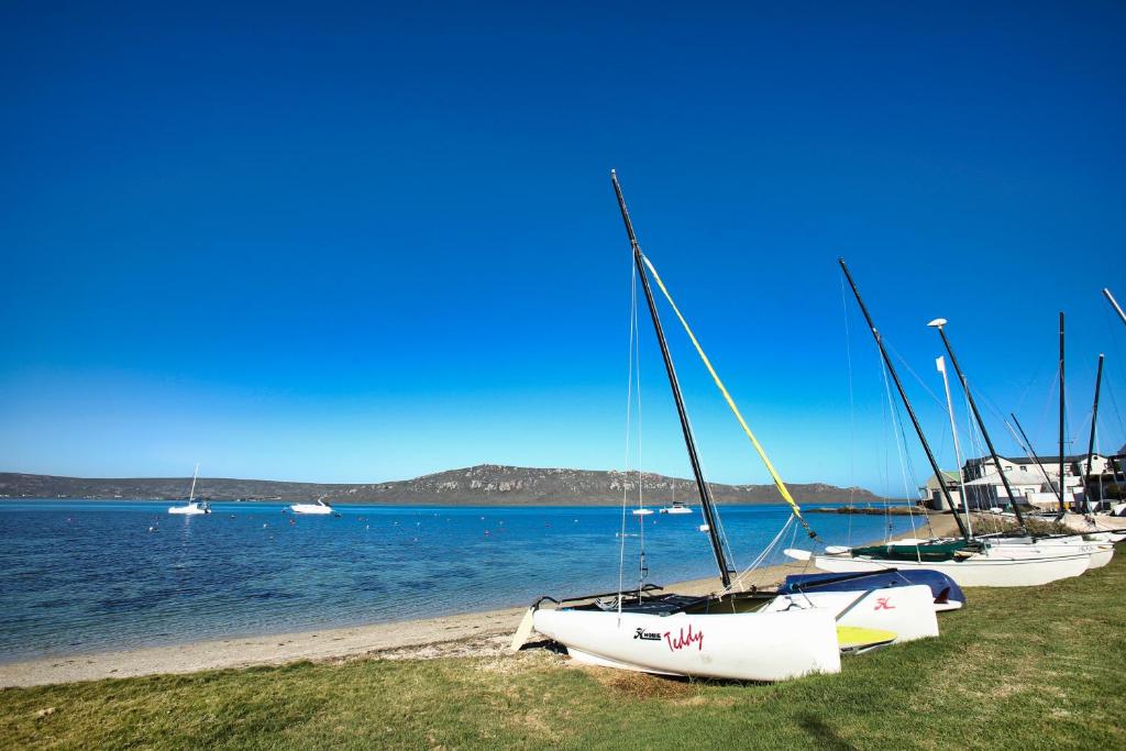 Sandbaai Villa, Langebaan, 7-sleeper, Langebaan (updated prices 2026)