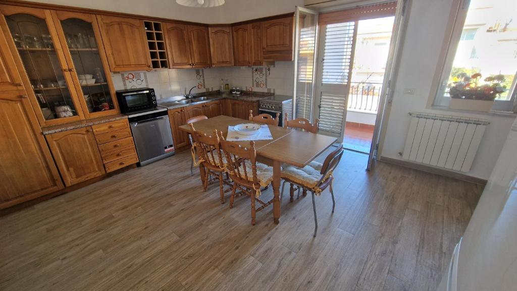 Casa vacanze vicinissima al mare a Torre Archirafi, Riposto (updated ...