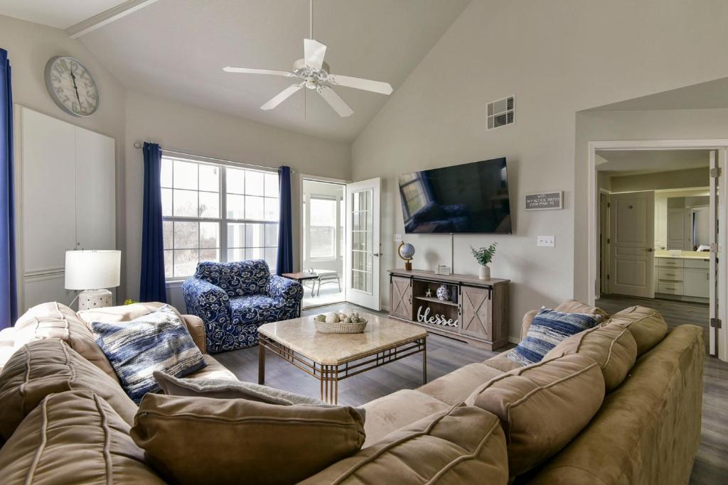 Beautiful Condos at Thousand Hills-Heart of Branson-Spacious and ...