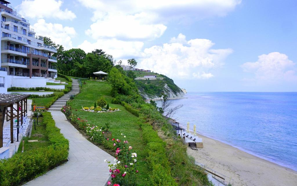Byala Cliff Sea View Suite, Byala (updated prices 2025)