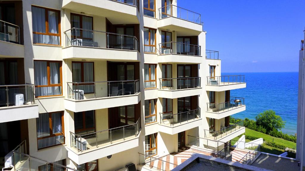 Byala Cliff Sea View Suite, Byala (updated prices 2025)