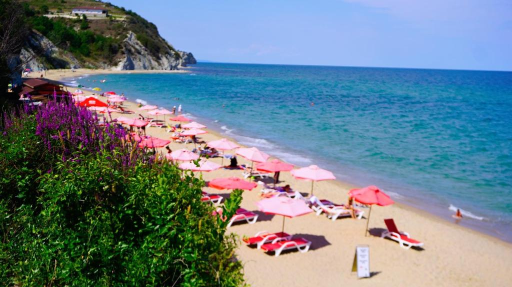 Byala Cliff Sea View Suite, Byala (updated prices 2025)