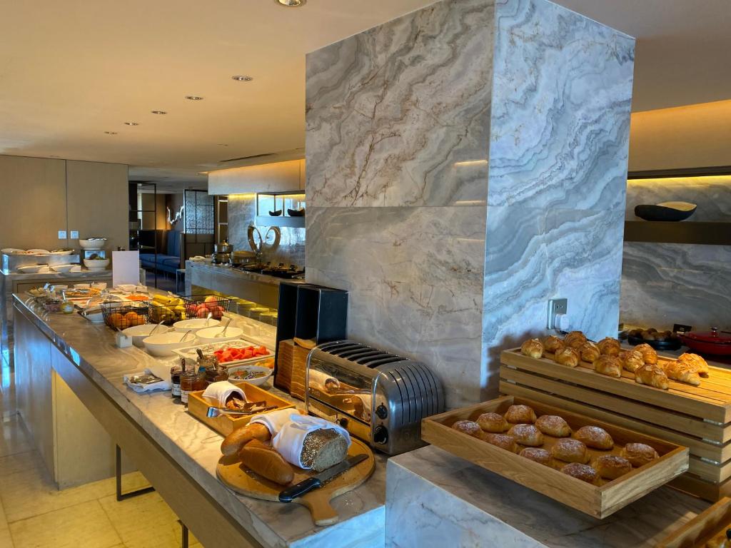 Radisson Collection Hotel, Yangtze Shanghai, Shanghai (updated prices 2025)