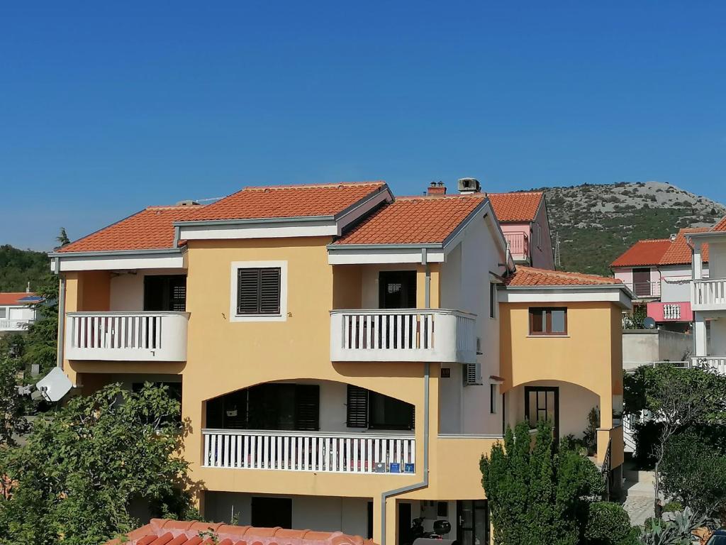 Apartments by the sea Povile, Novi Vinodolski - 20643, Novi Vinodolski ...