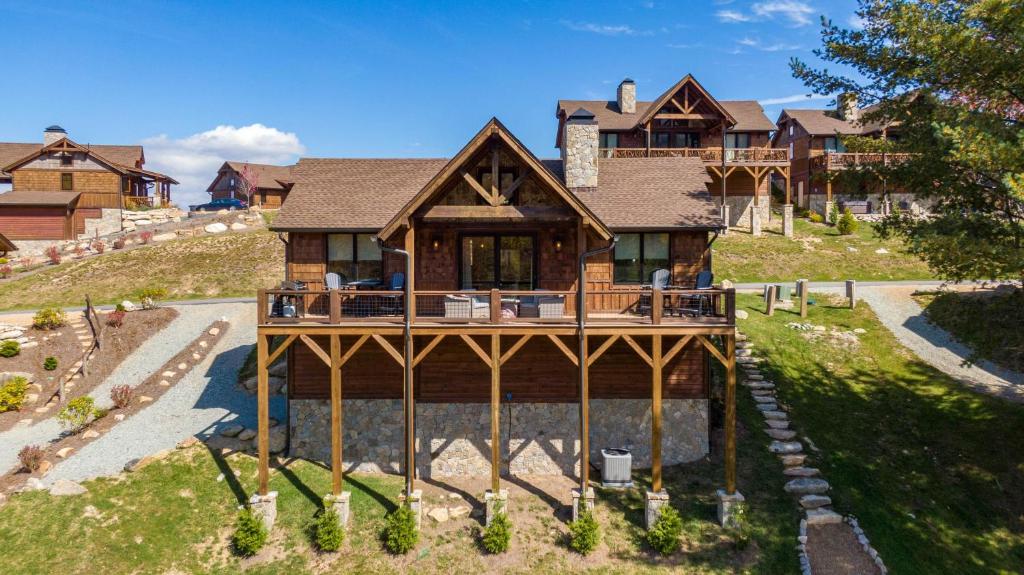 2 Bears Retreat at Eagles Nest, Banner Elk (updated prices 2025)