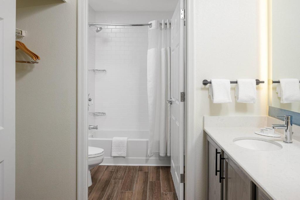 Residence Inn New Rochelle, New Rochelle (updated prices 2025)