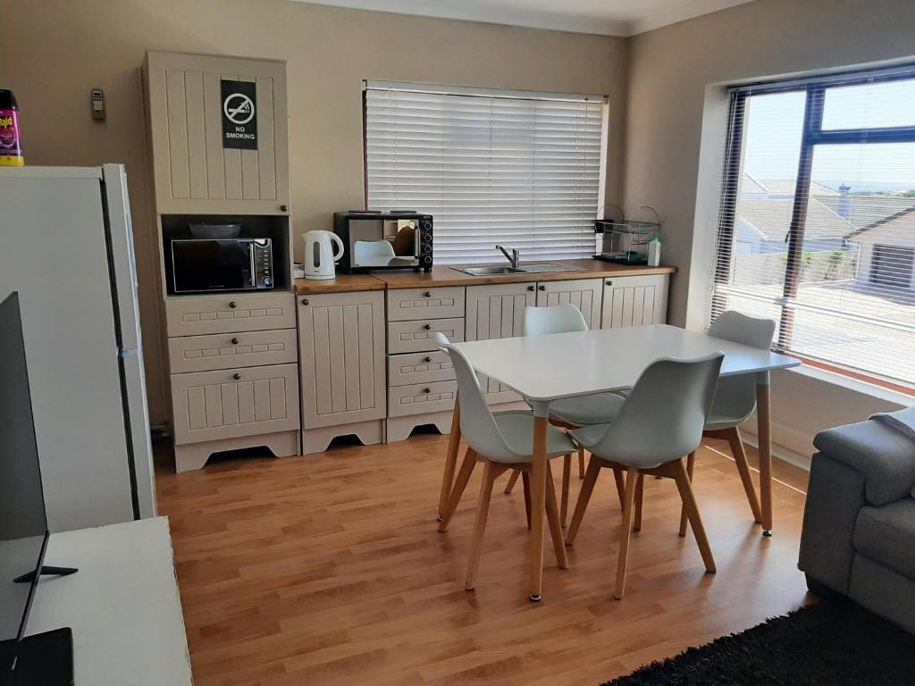 Croeso Guest House, Langebaan (updated prices 2025)