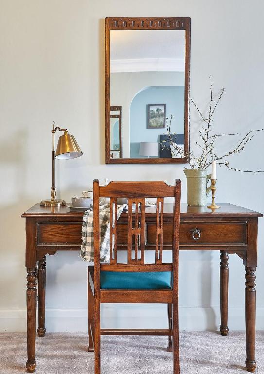 The New Inn Heckfield, Hook (updated prices 2025)