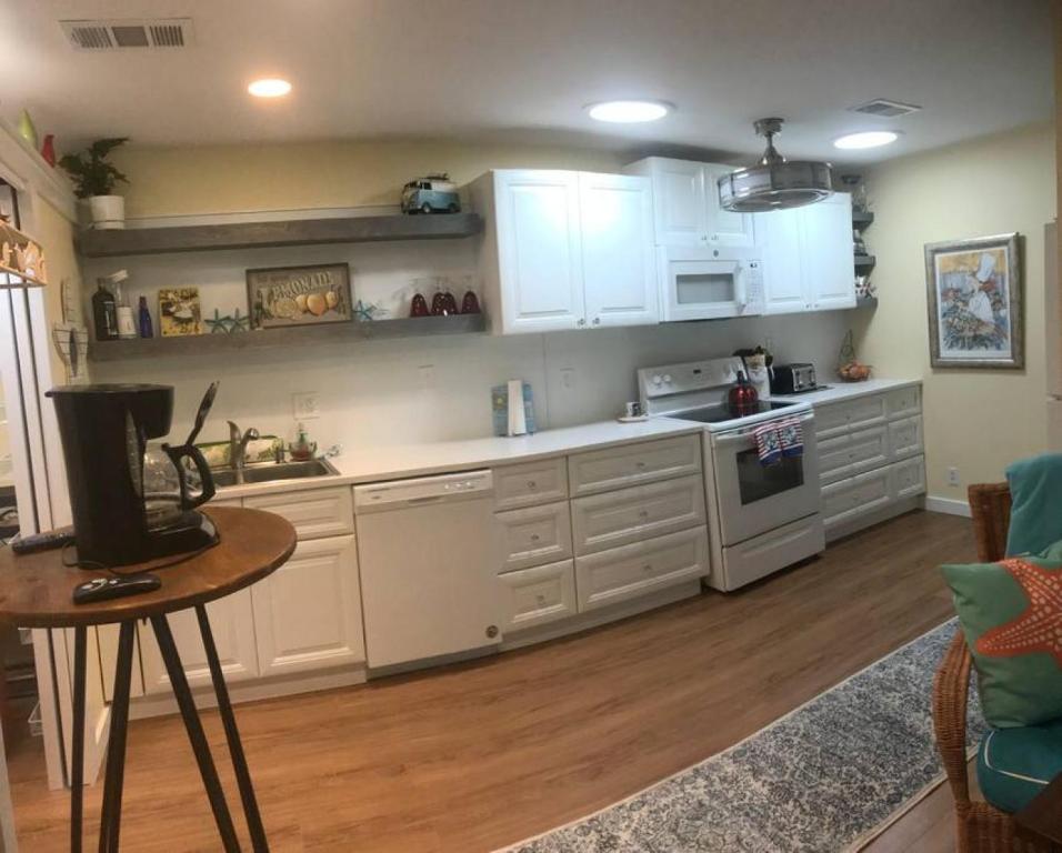 E12- 2 King beds, ready for your island advenures, Mallory Park (bijgewerkte prijzen 2024)