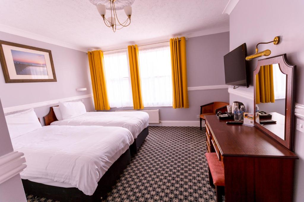 San Clu Hotel, Bar & Brasserie, Ramsgate (updated prices 2025)