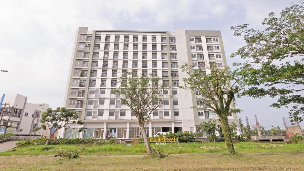 Skyland Bogorienze Resort, Pamoyanan (updated prices 2025)