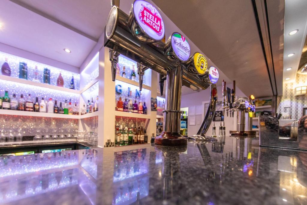 Lyndene Hotel, Blackpool (updated prices 2025)