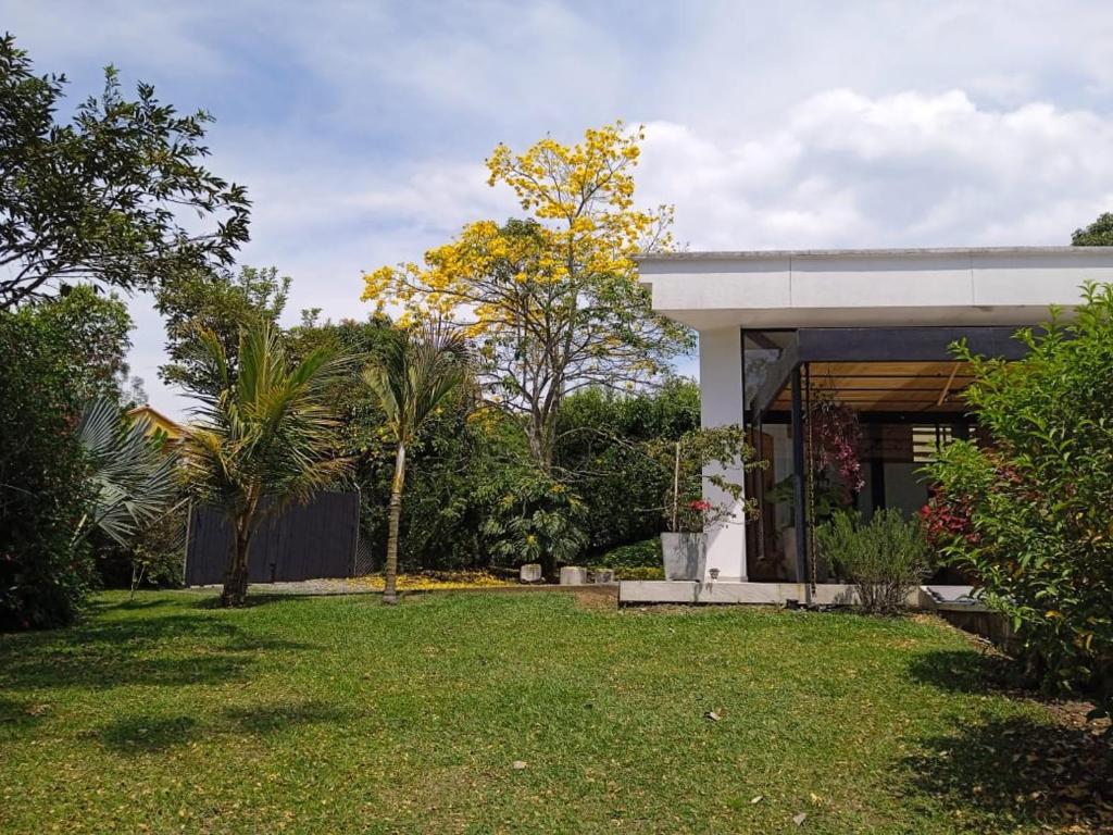 Casa 22 Alcaravanes, Pereira (precios actualizados en 2026)