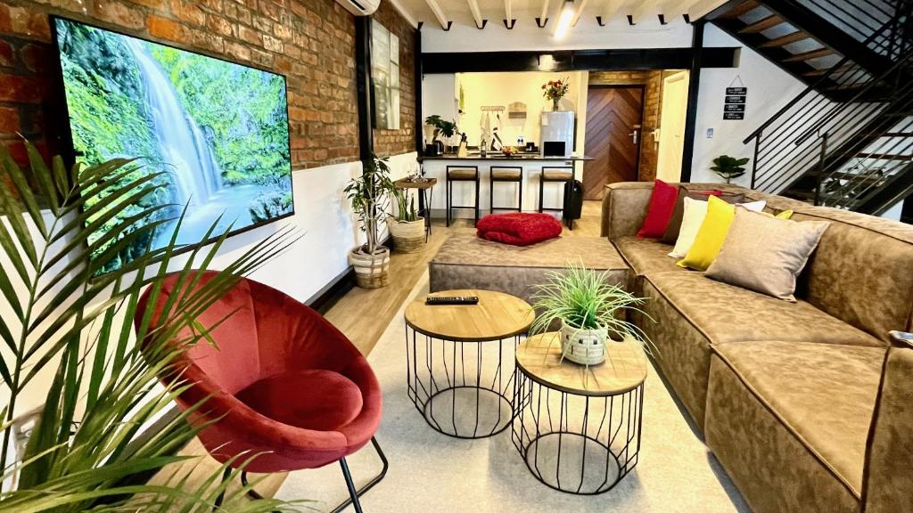 Four Loop St, Cape Town (updated prices 2025)