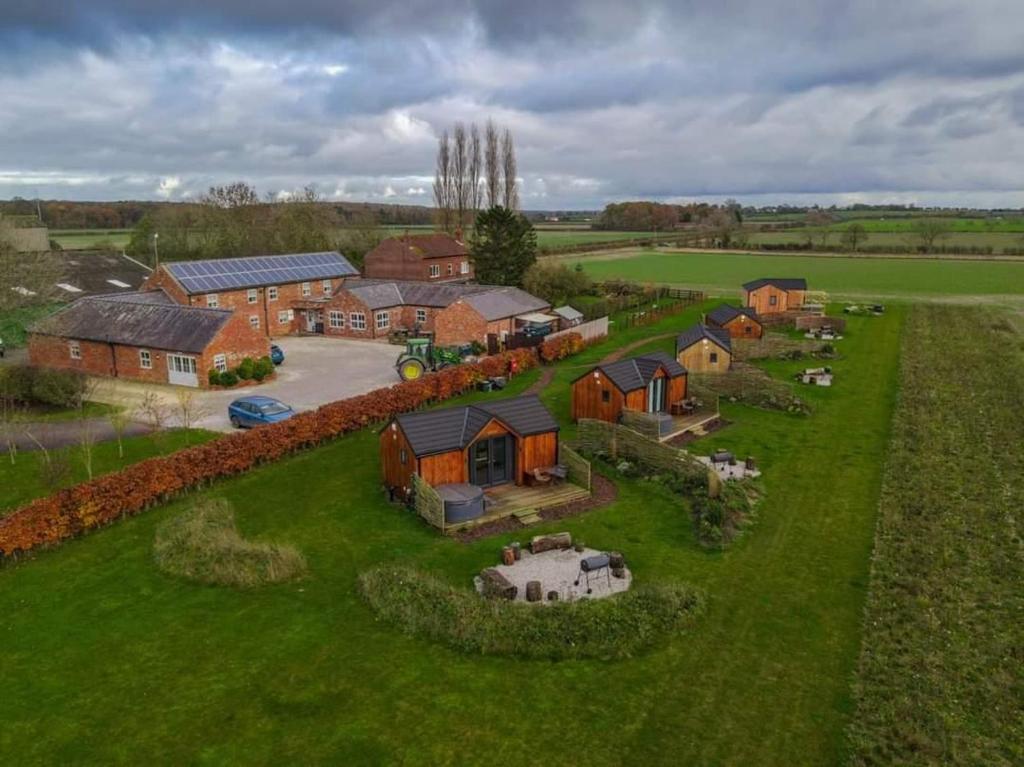 Wold Escapes, Highfield Farm, Great Driffield – Updated 2023 Prices