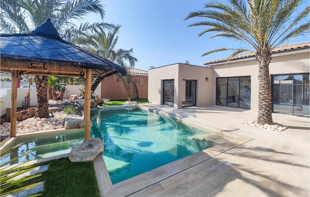 Amazing home in PUIMISSON with Swimming pool, Private swimming pool and ...