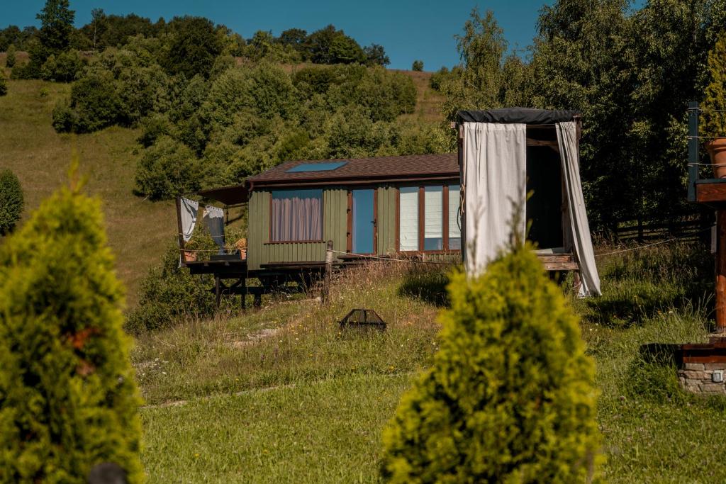 Tripsylvania Tiny House, Şirnea (updated prices 2025)