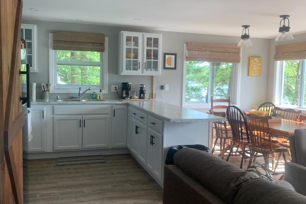 Rockview Road Retreat, Castleton – Updated 2024 Prices