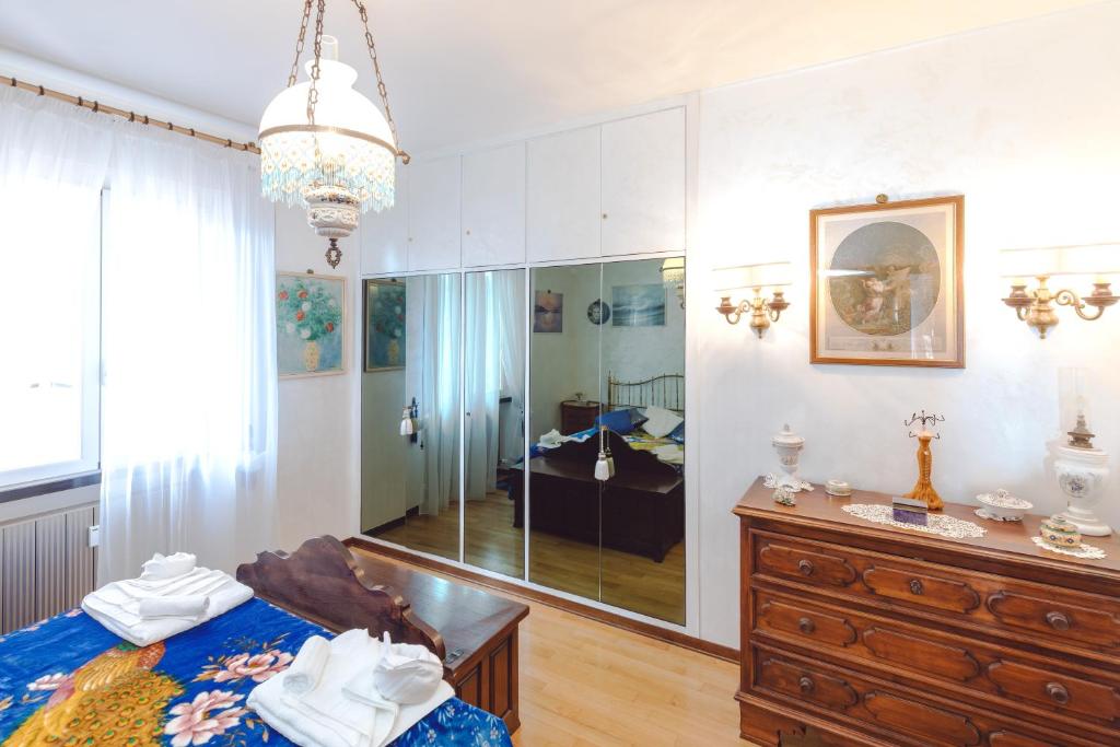 116 - Casa Colorata vista mare, 500m dalla spiaggia - PARCHEGGIO ...