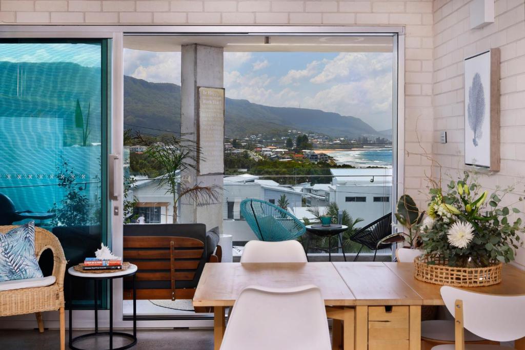 Sandon Point Coastal Abode, Bulli (updated prices 2026)