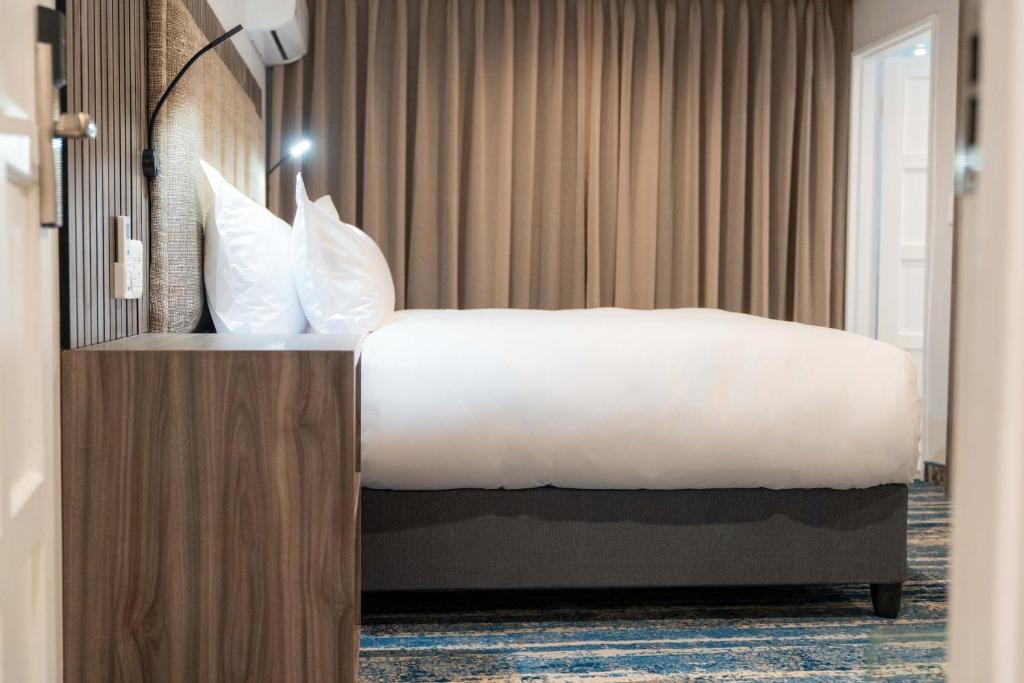 Zar Hotel, Amanzimtoti (updated prices 2025)