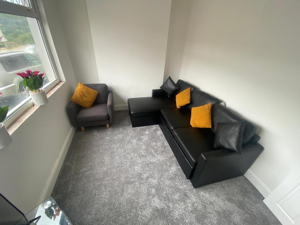 Cosy house on the edge of the Brecon Beacons, Troed-y-rhiw (updated ...