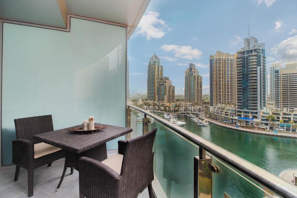 2 BR Marina Terrace at Dubai Marina by PK Holidays, Dubai (updated ...