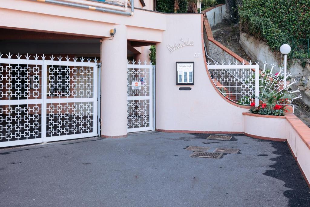 116 - Casa Colorata vista mare, 500m dalla spiaggia - PARCHEGGIO ...