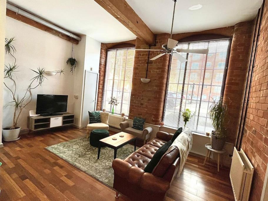 Charming 2 Bed Apartment in Centre of Nottingham, Nottingham (updated ...